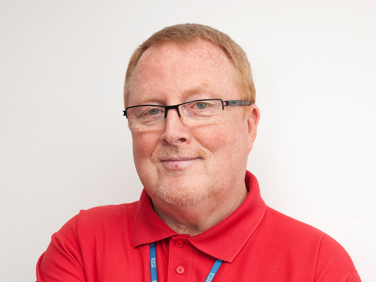 Hospital porter retires after 45 years of service - Doncaster and ...