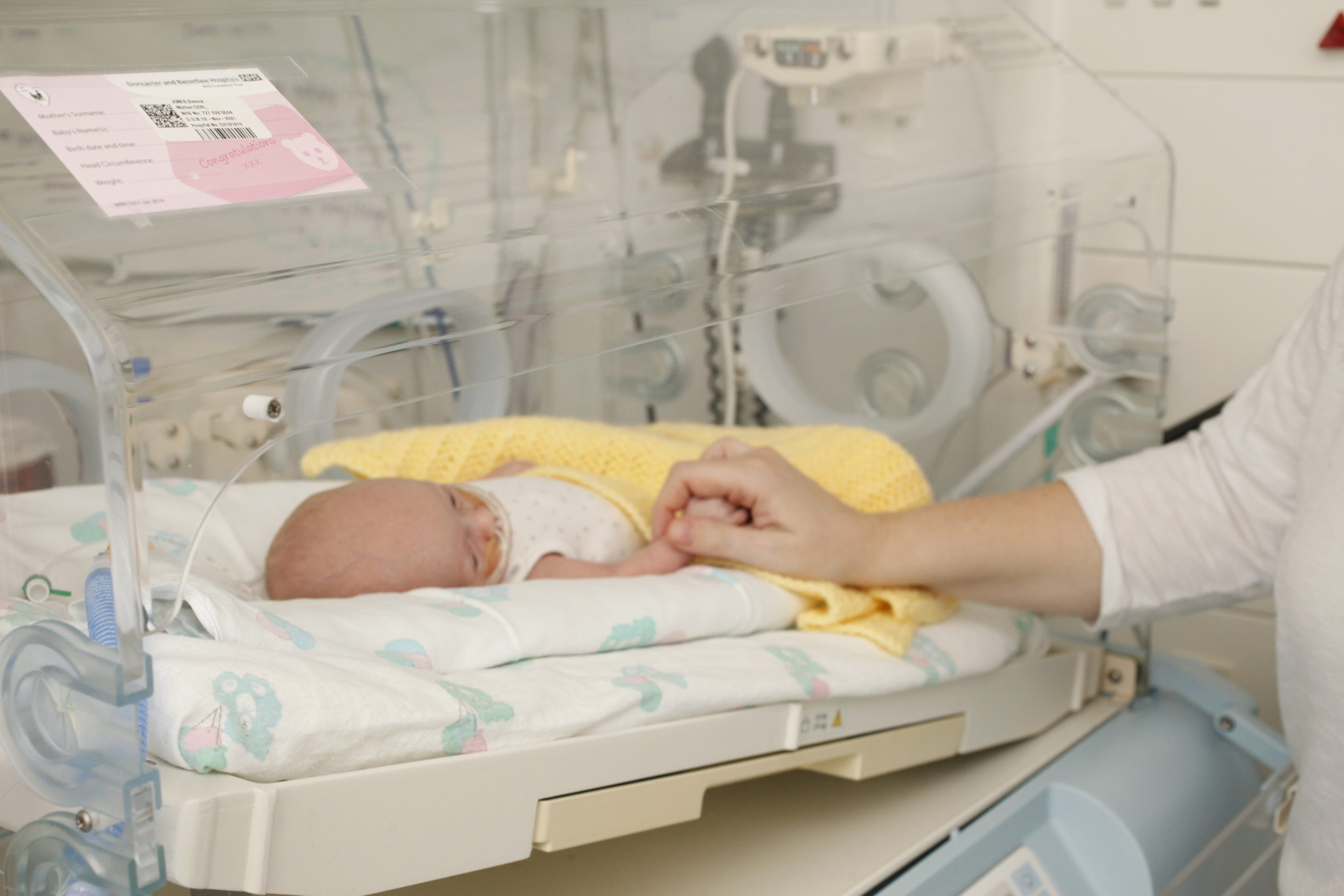 Neonatal visiting restrictions update (26 April) - Doncaster and ...