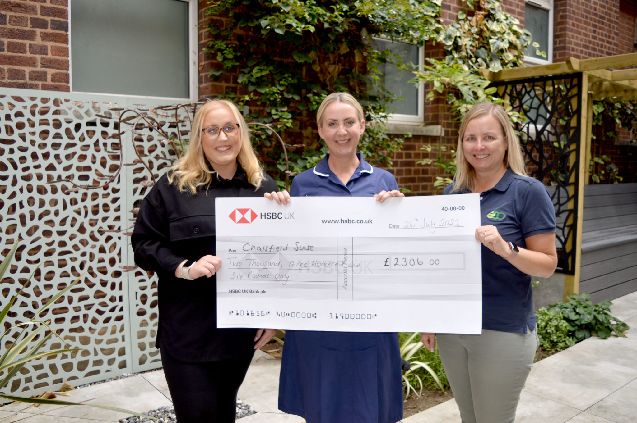Donation made to Doncaster chemotherapy suite in memory of local business woman - Doncaster and ...